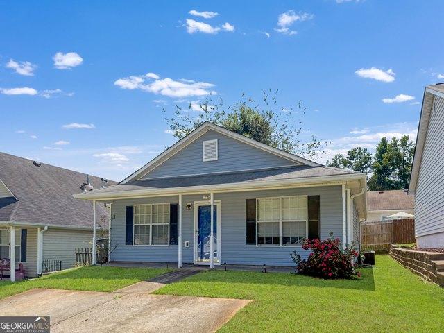 131 Oak Cir S, Stockbridge, GA 30281