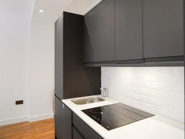 131 Oldham St Manchester M4 1LN UK | Studio apartment for rent #154560569 | Rentberry