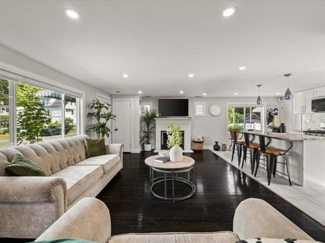 131 Longwood Ave, Brockton, MA 02301