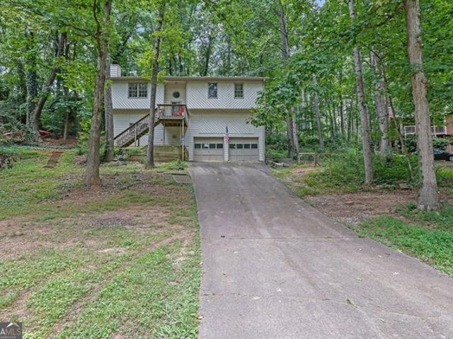 131 Little Brook Dr, Woodstock, GA 30188