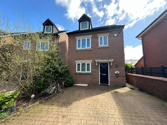 131 Moor Road, Orrell WN5, 4 bed detached house to rent, £1,350 pcm | PrimeLocation