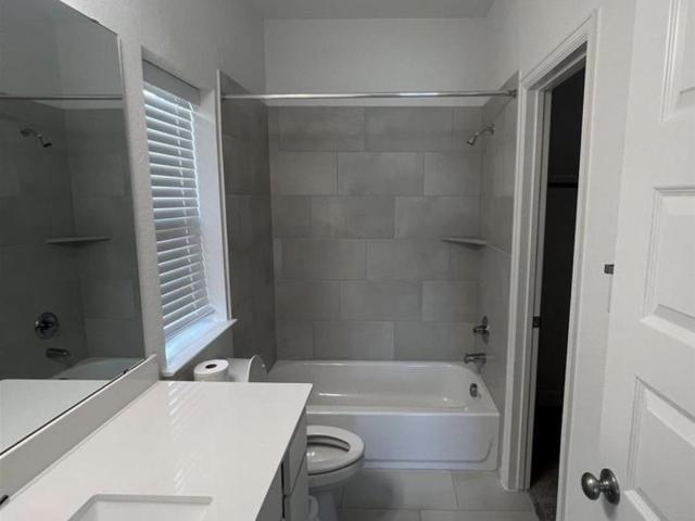 131 Macarthur Dr