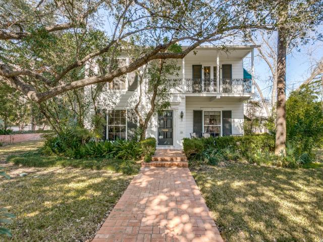 131 Mary D Ave, Alamo Heights, TX 78209 | MLS #1931 | Compass