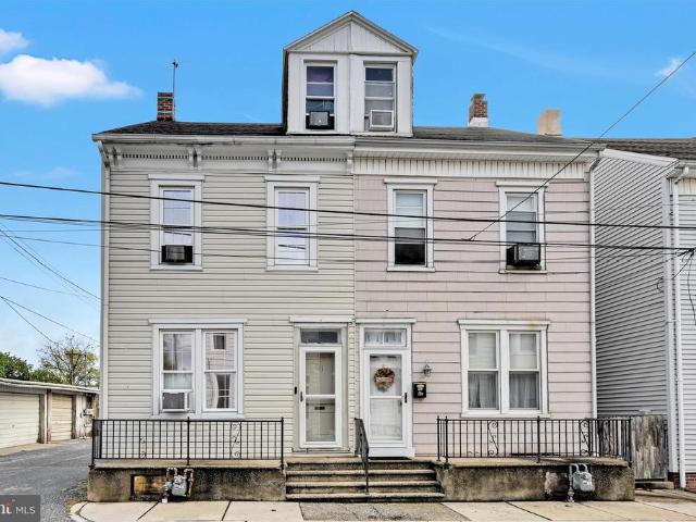 131 N Cedar Street