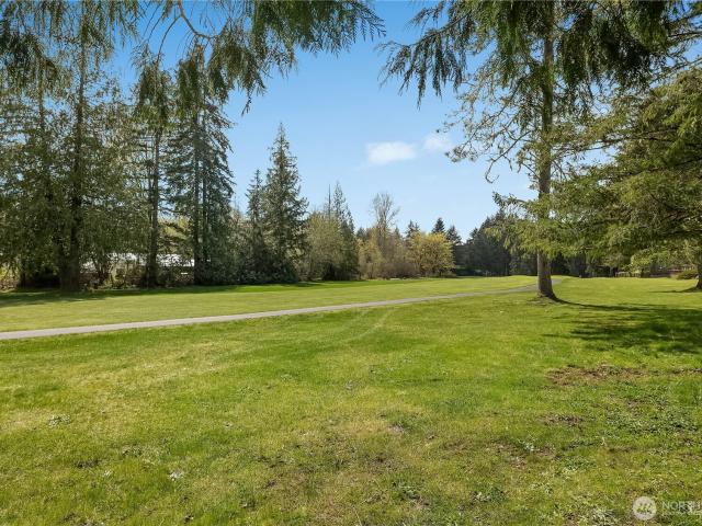 131 N Fairway Drive W