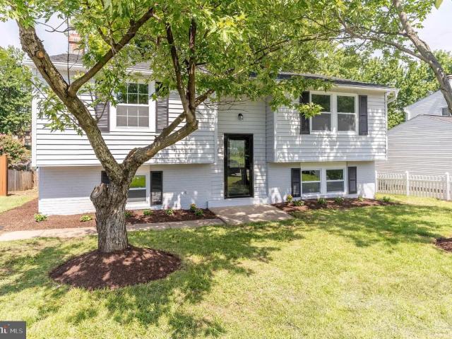 131 N Garfield Rd, Sterling, VA 20164 | MLS #VALO2124 | Compass