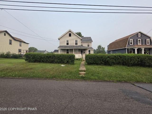 131 N Main St, Mountain Top, PA 18707