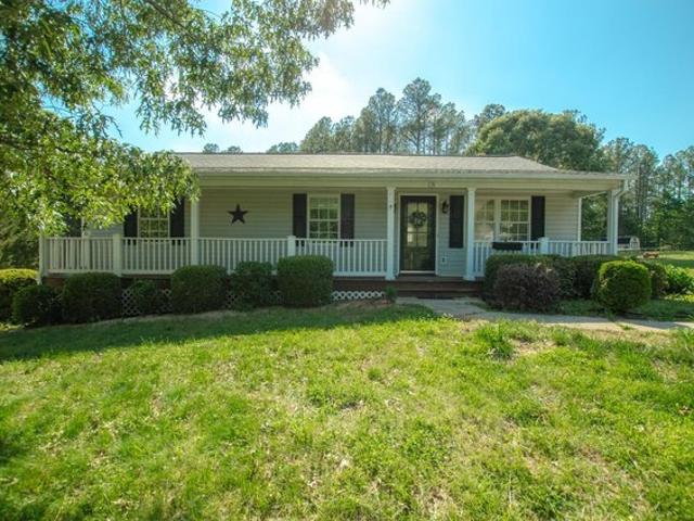 131 Northridge Pl, Madison Heights, VA 24572