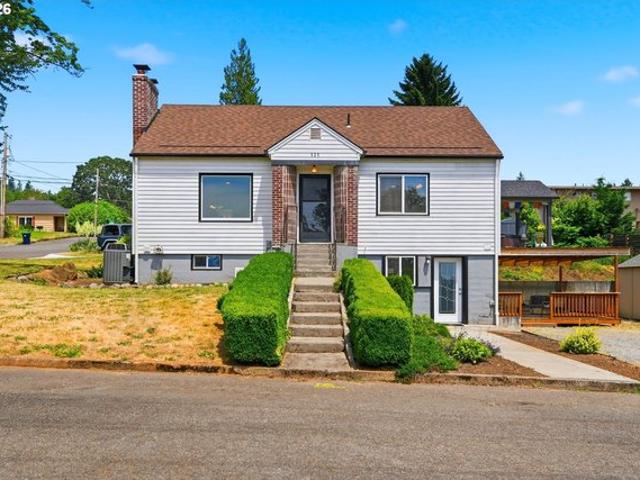 131 NW 11th Ave, Camas, WA 98607