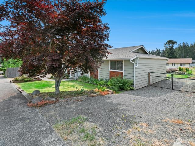 131 NW Clipper Drive