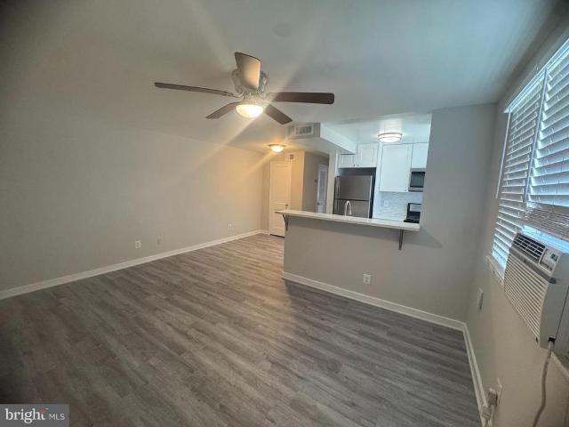 131 S Courthouse Road # 2