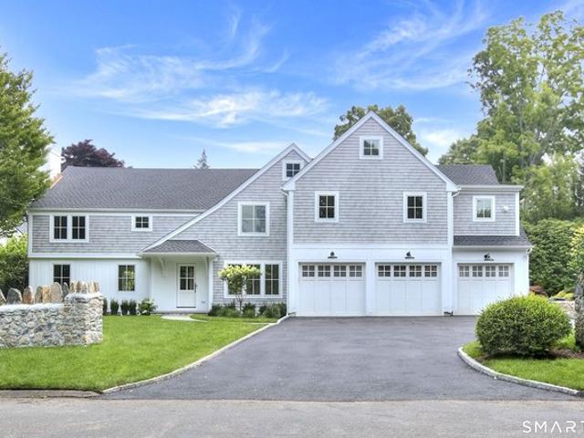 131 Sasco Hill Rd, Fairfield, CT 06824