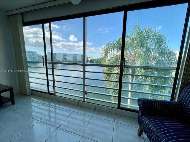 131 SE 3rd Ave, Unit 305, Dania Beach, FL 33004 | MLS #A11875 | Compass