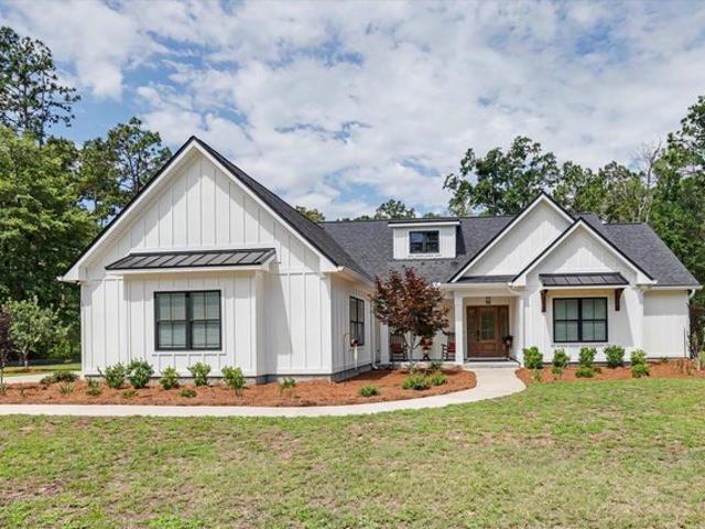 131 Sellars Dr, Crawfordville, FL 32327