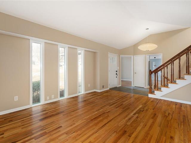 131 Seneca Ln, Lake Winnebago, MO 64034 | MLS #2588