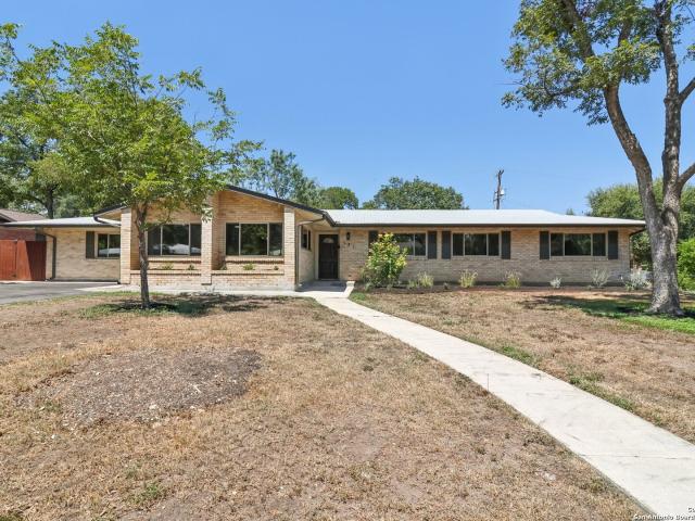 131 Shadywood Ln, San Antonio, TX 78216 | MLS #1931 | Compass