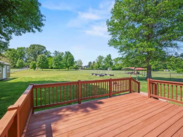 131 Shady Oaks Drive