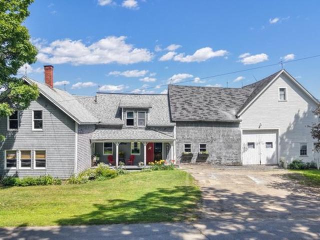 131 Silvers Mills Rd, Dexter, ME 04930