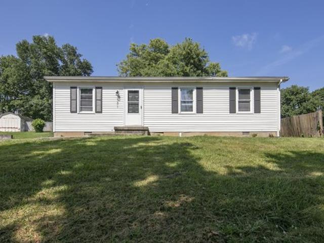 131 Spring Valley Rd, Stanford, KY 40484