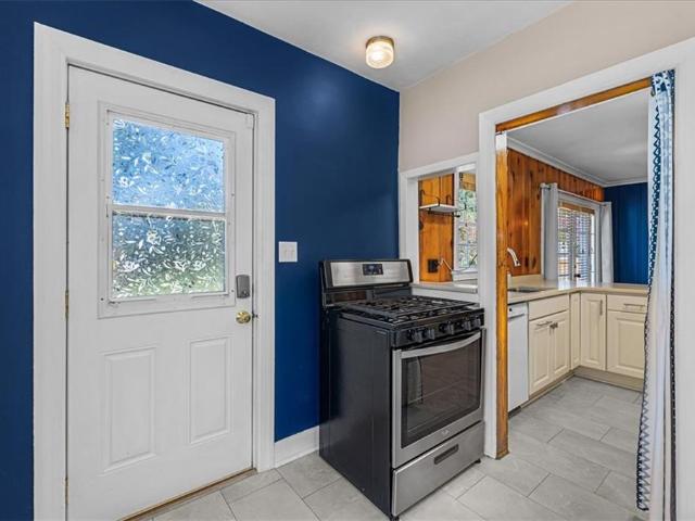 131 Robinson RD