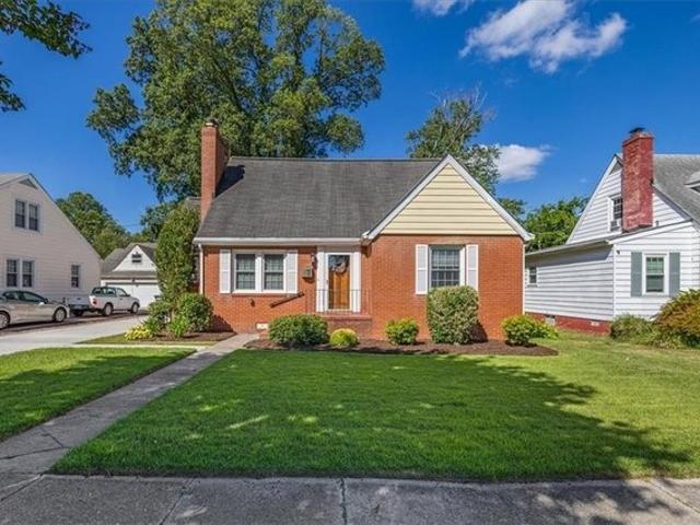 131 Robinson Rd, Hampton, VA 23661