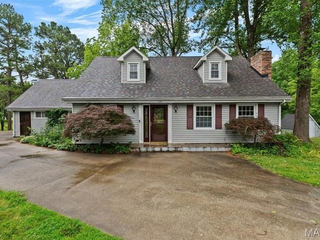 131 Rockport Dr, Cape Girardeau, MO 63701