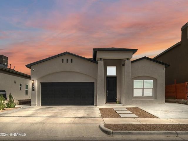 131 Ruth Trl, Sunland Park, NM 88008