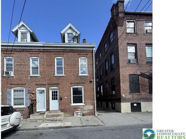 131 W Green St, Allentown, PA 18102