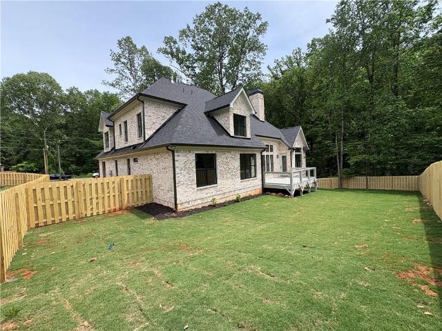 131 W Putnam Ferry Road