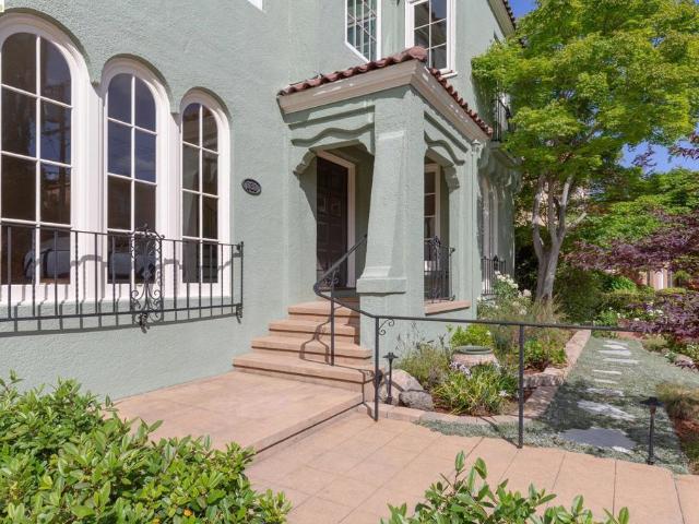 131 Waldo Ave