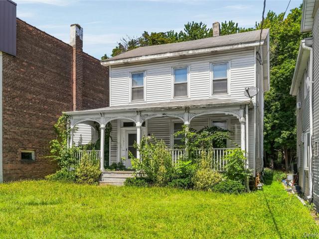 131 Wickham Ave