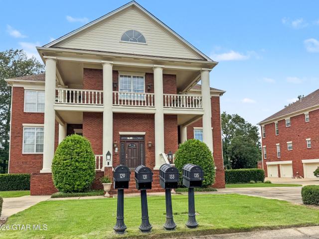 131 Willow Pointe