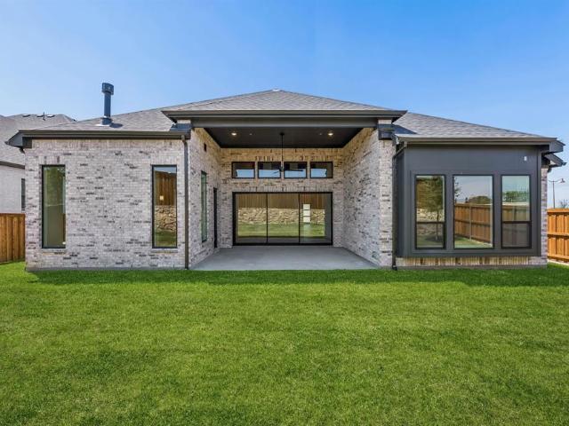 131 Twilight Dr, Prosper, TX 75078 | MLS #21319