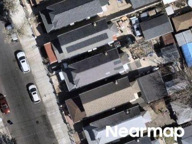 131st St