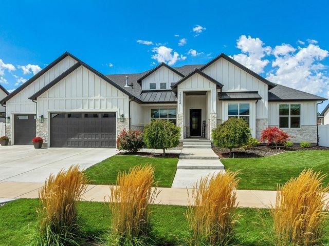 13244 S Lucky Dog Ln, Riverton, UT 84065