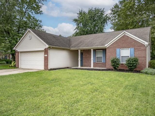 13246 Golden Ash Ct, Fishers, IN 46038
