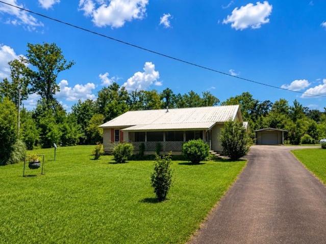 13249 Bashi Rd, Thomasville, AL 36784