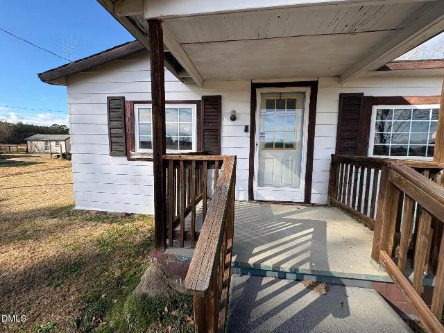 1324 N Carolina 461