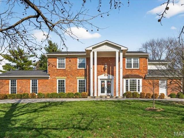 1324 Brynnwood Dr, Ladue, MO 63124