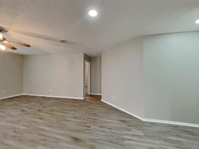 1324 Cherokee Rose Lane