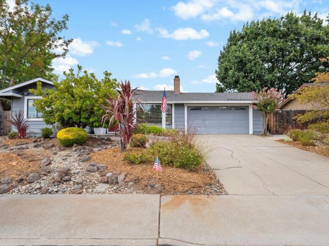 1324 Flanders Way