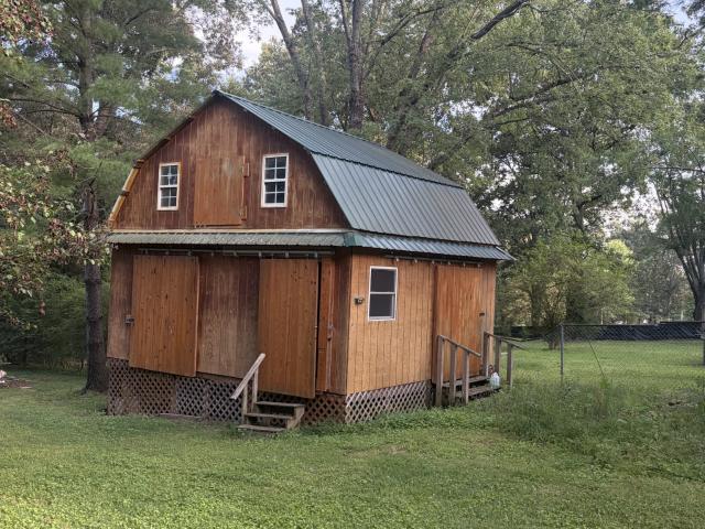 1324 Hidden Valley Cir