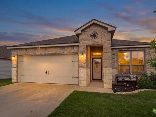 1324 Lakeway Crossing Dr, Temple, TX 76502