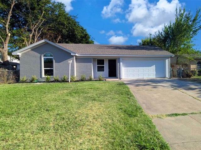 1324 Limerick Dr, Fort Worth, TX 76134