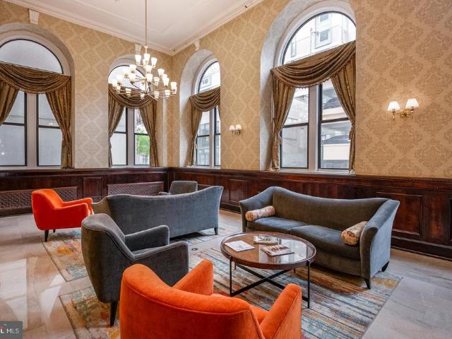 1324 Locust Street # 1025