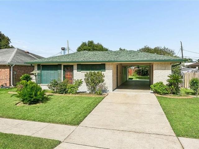1324 Redwood Dr, Harvey, LA 70058