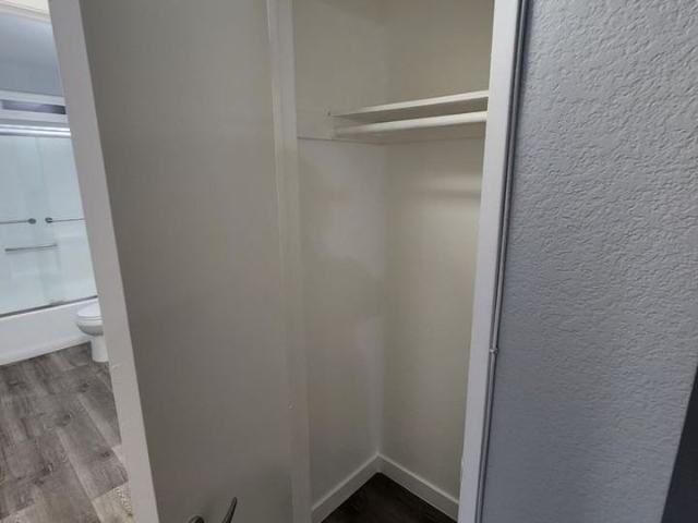 1324 1 Bedroom Apartment for Rent at 12521 Grevillea Ave, Hawthorne, CA 90250 North Hawthorne