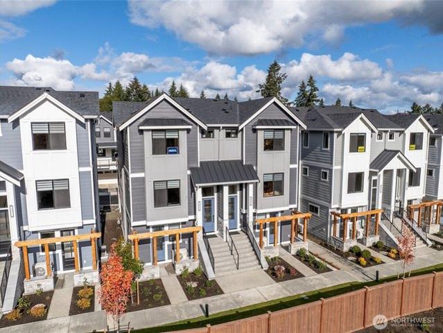 13258 NE 143rd Ct Unit 32, Woodinville, WA 98072
