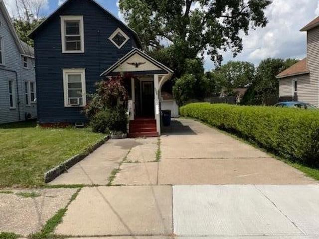 1325 Maude Avenue