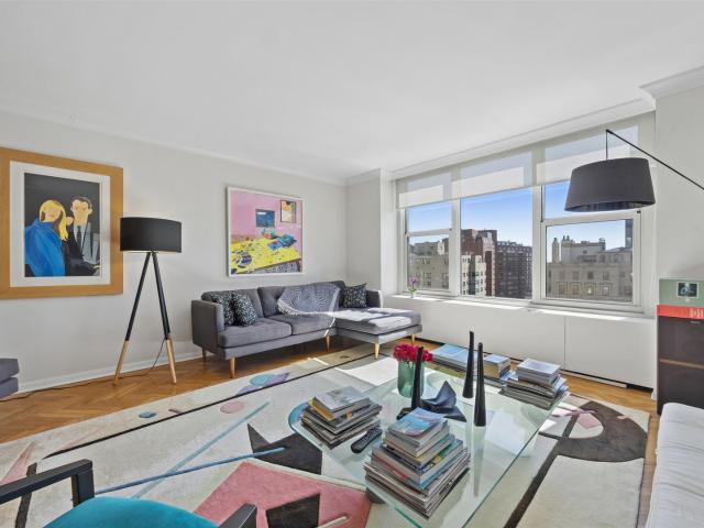 1325 N State Parkway # 17C